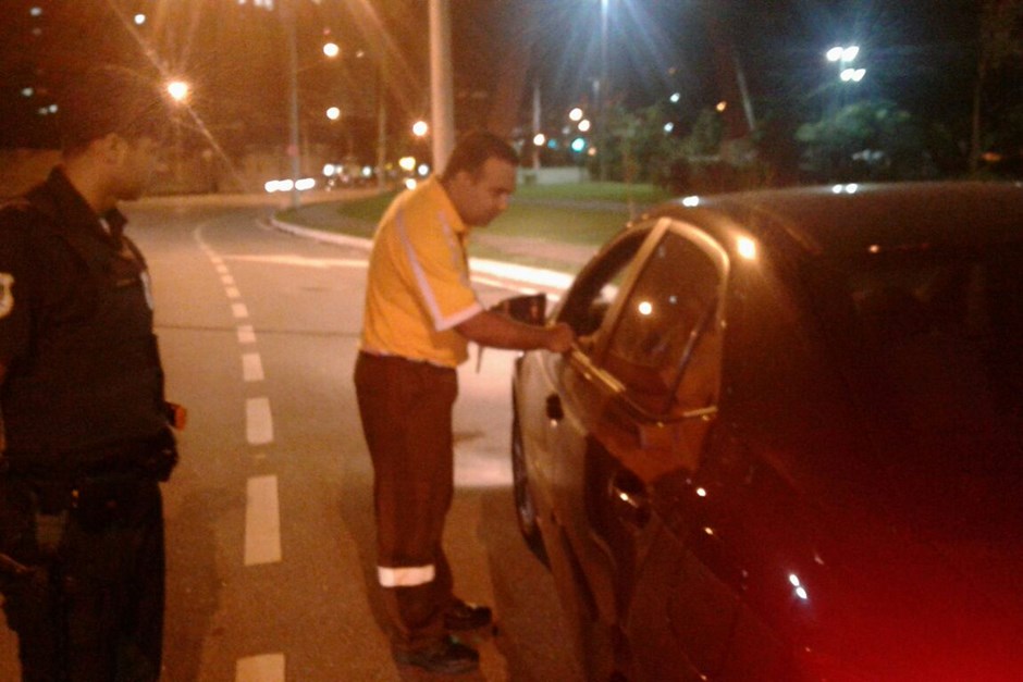 Blitz da Lei Seca aborda motoristas na região oeste - Prefeitura de São ... Blitz da Lei Seca aborda motoristas na região oeste - Prefeitura de São ...